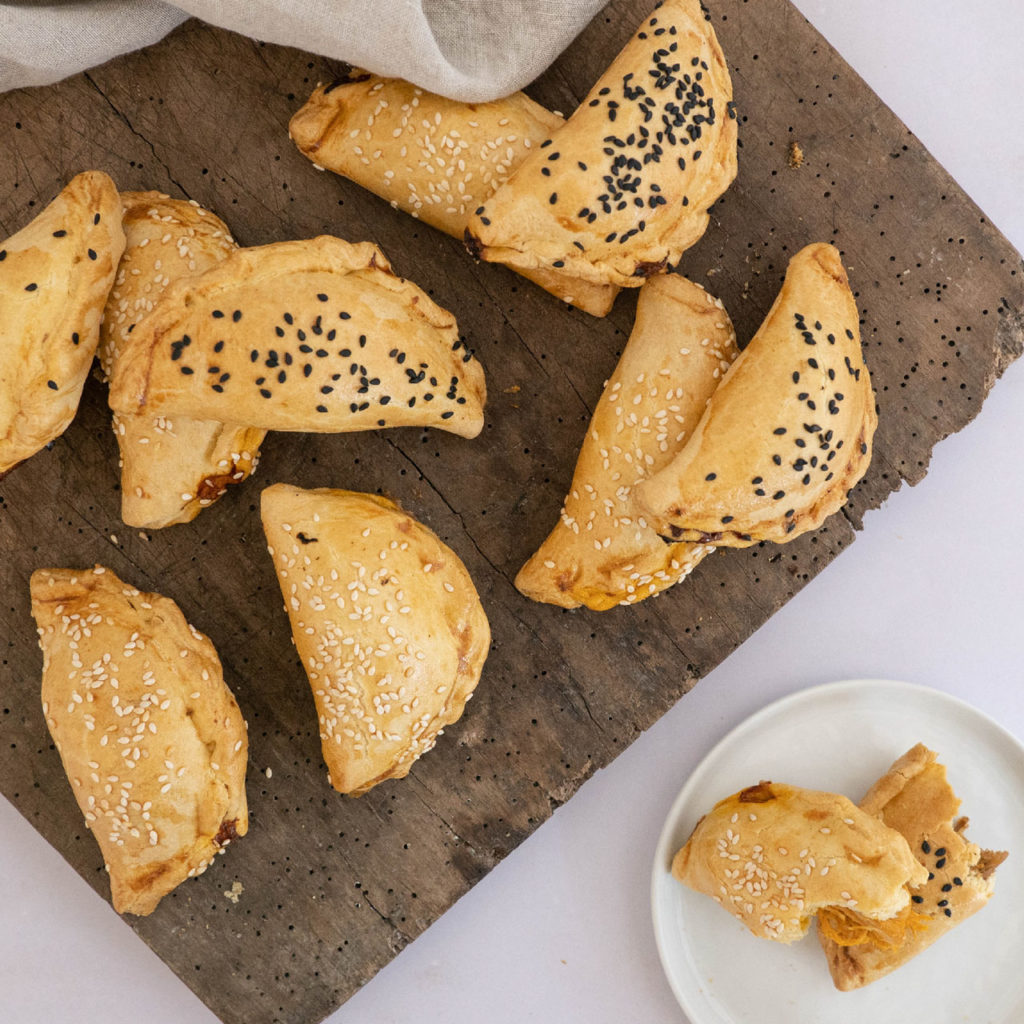 Mini Empanadas Saladas - Casa Vieja